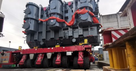 Self-Propelled Modular Transporters (SPMT) : Collett & Sons Ltd